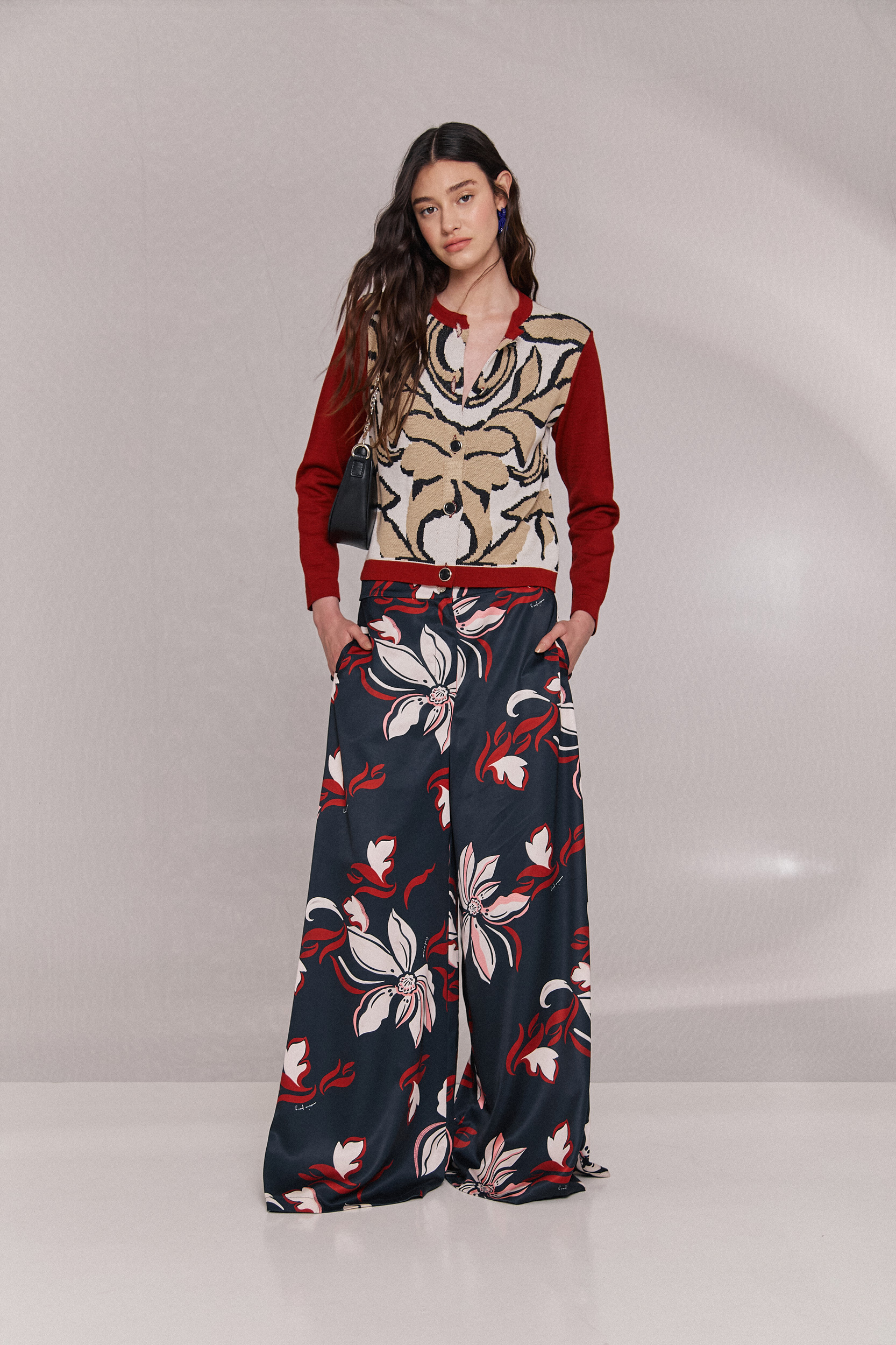 MARIA PAEZ – Sitio Oficial Maria Paez